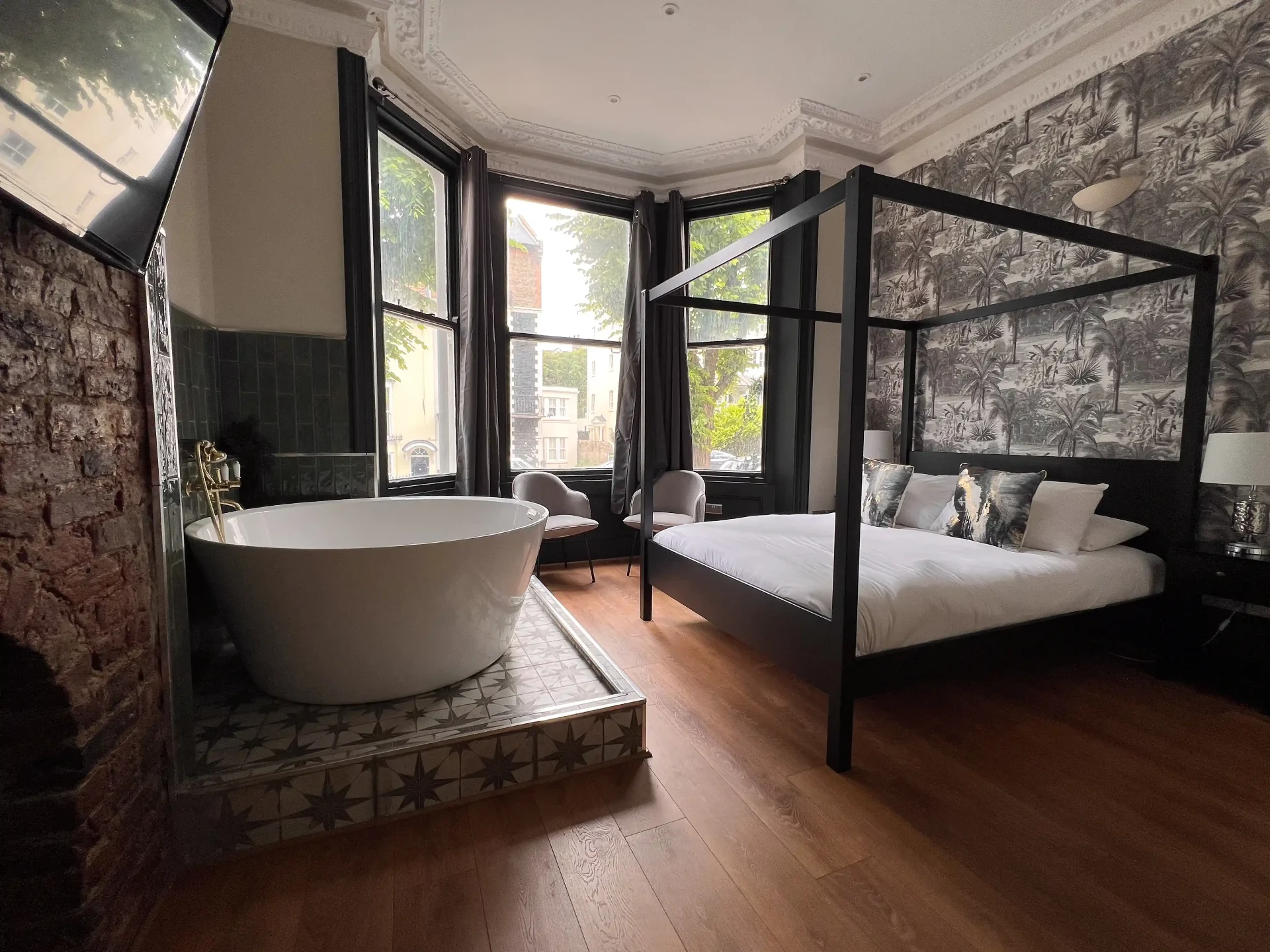 INNit Hotels - Boutique Stays in Brighton & London